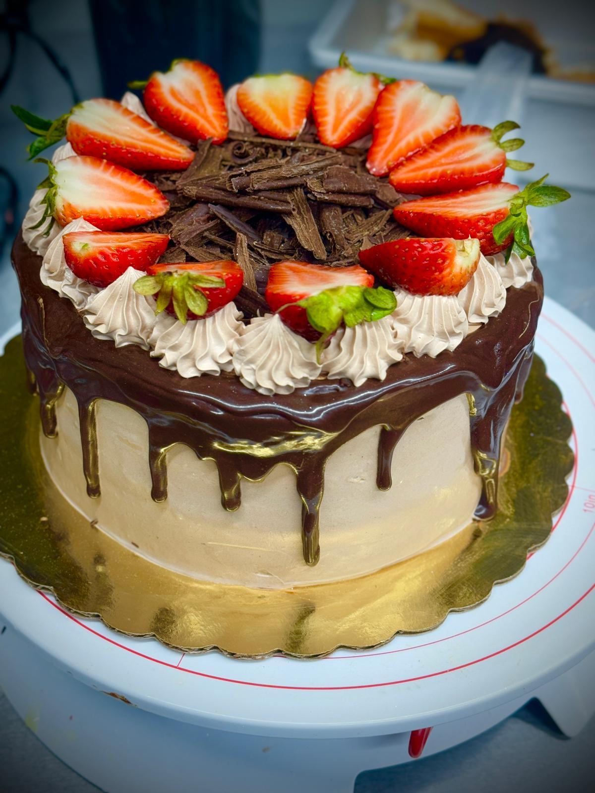 Chocolate Strawberry Cake | Chatpata By Kanishka